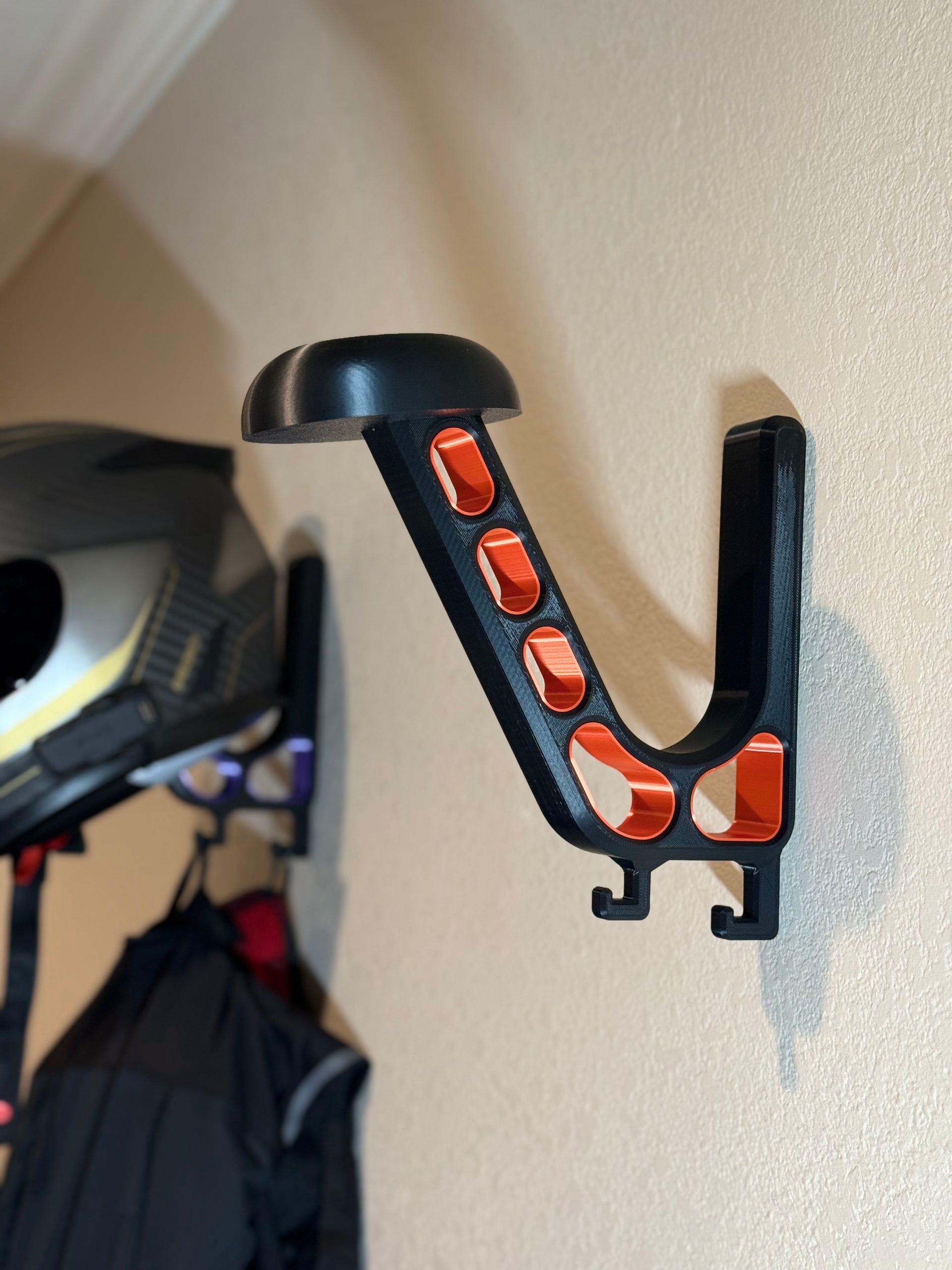 Helmet Wall Mounts- McCoy Industries